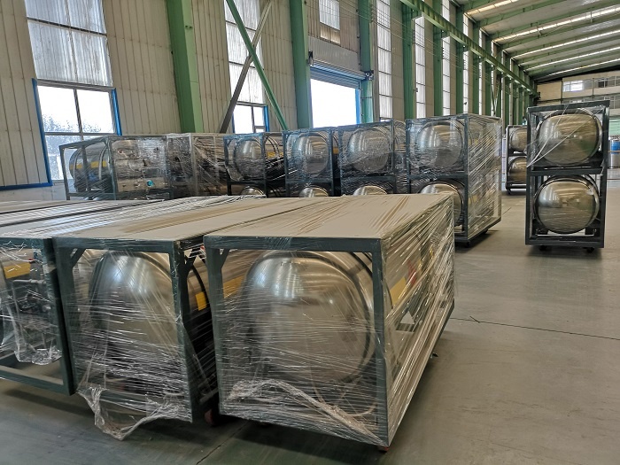 Cryogenic Liquid Cylinders