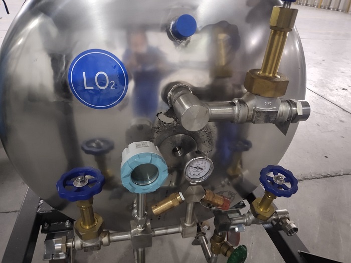 Cryogenic Liquid Cylinders