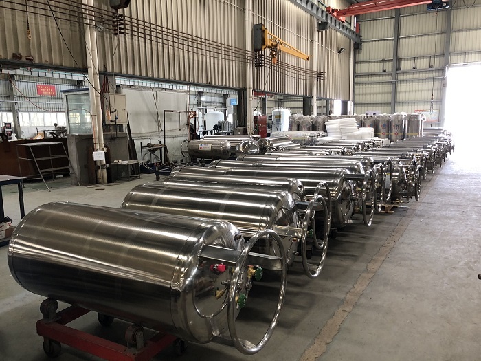 Cryogenic Liquid Cylinders