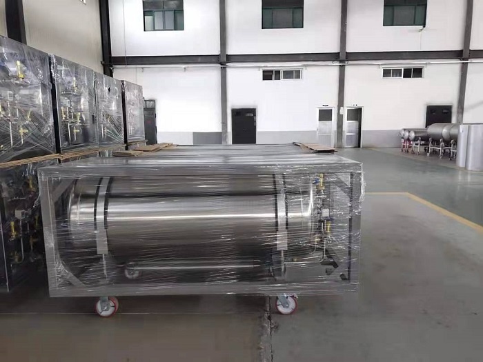 Cryogenic Liquid Cylinders