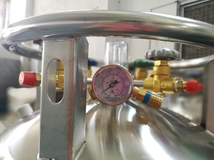 Cryogenic Liquid Cylinders